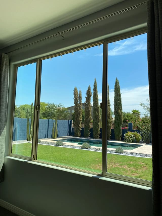 Window Cleaning Phoenix West Valley | AZ Window Shine | 5-Star Rated